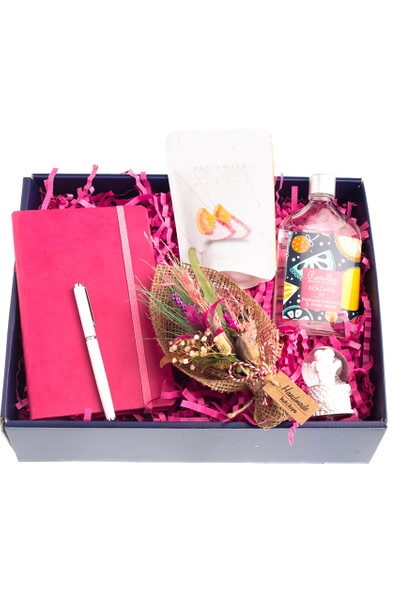 Kutuluyo Pembe Çiçekli Hediye Kutusu