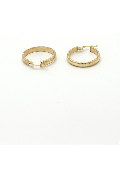 Saçak Kuyumculuk Halka Bombeli Çizgili Altın Küpe Saçak Kuyumculuk Halka Bombeli Çizgili Altın Küpe