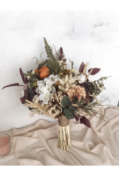 Dora Design Gelin Buketi Salaş Buket Gerbera Okaliptus Gelin Çiçeği Dora Design Gelin Buketi Salaş Buket Gerbera Okaliptus Gelin Çiçeği