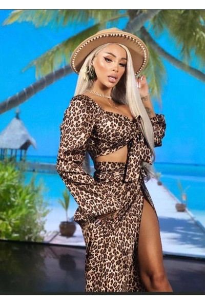 DD SİSTER.S Ithal Crep Yırtmaç Detaylı Etek Büstiyer Takım