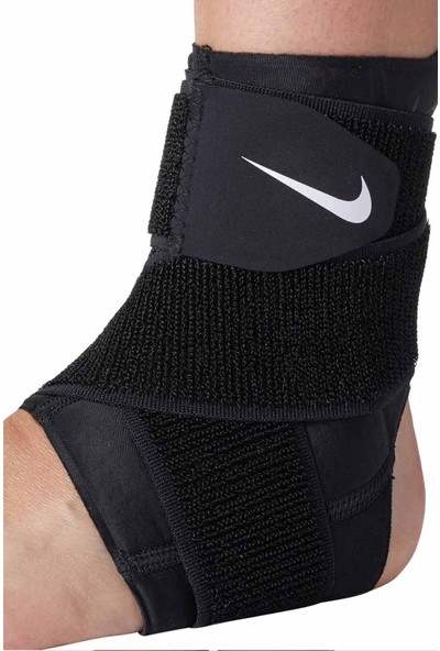 Nike Pro Ankle Strap Sleeve Ayak Bilekliği N.100.0673.010-SIYAH Nike Pro Ankle Strap Sleeve Ayak Bilekliği N.100.0673.010-SIYAH