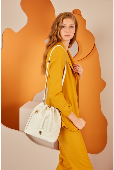 Pierre Cardin Beyaz Monogram Kadın Çapraz Çanta 05PO22Y1544-MN By