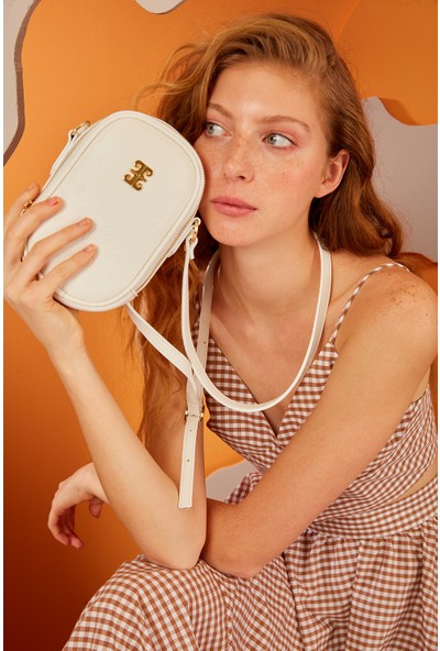 Pierre Cardin Beyaz Kadın Omuz 05PO22Y1556-F By Pierre Cardin Beyaz Kadın Omuz 05PO22Y1556-F By