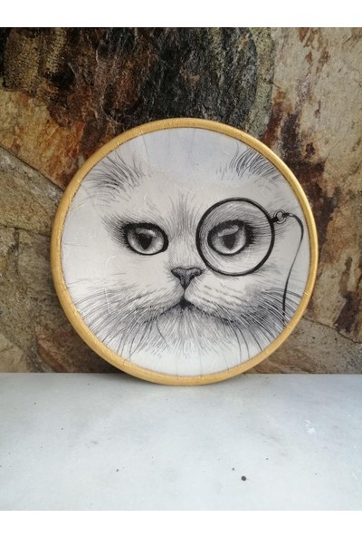 Ekinoks Art Beyaz Kedi Dekoratif Porselen Tabak Altın Kenarlı Ekinoks Art Beyaz Kedi Dekoratif Porselen Tabak Altın Kenarlı