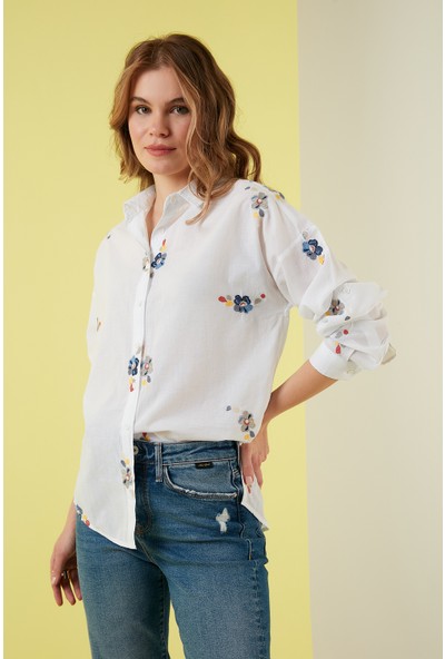 Lela Nakış Detaylı % 100 Pamuk Gömlek Bayan Gömlek 51433131 L