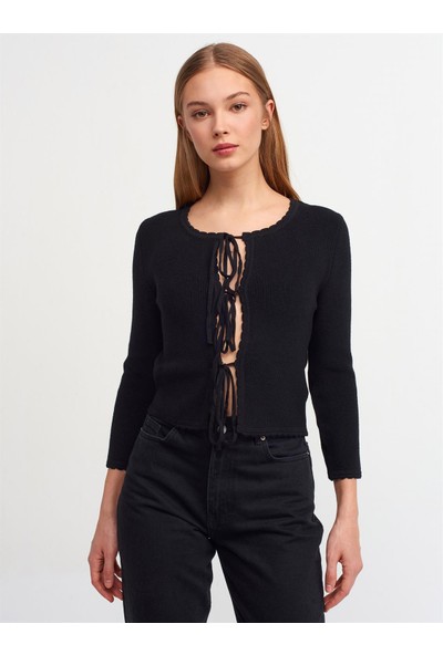 Dilvin Önü Bağcıklı Hırka-Siyah