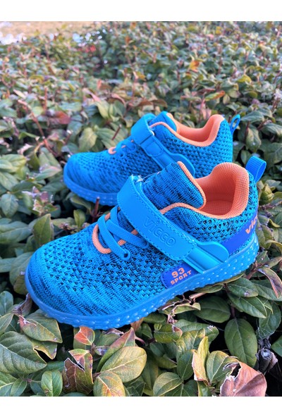 Vicco Tabanlı Işıklı Spor Ayakkabı (22-30 Numara Aralığı)