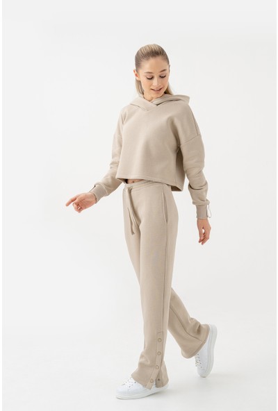 Newces Yırtmaç Paça Bej Eşofman Altı 1150 Newces Yırtmaç Paça Bej Eşofman Altı 1150