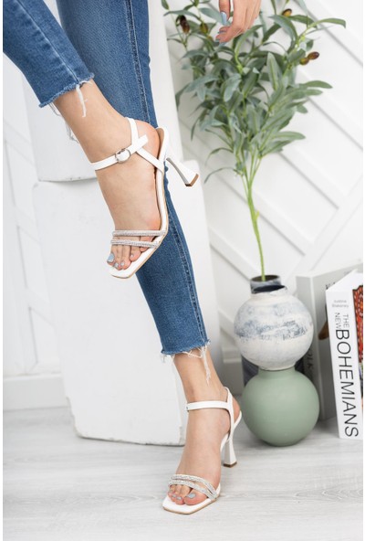 Moda Değirmeni Kadın Düz Taşlı Abiye Ayakkabı MD1012-121-0003