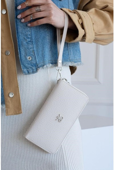 Paul Brand Beyaz Kadın Büyük Boy Elle Taşıma Askılı Cüzdan HS8008