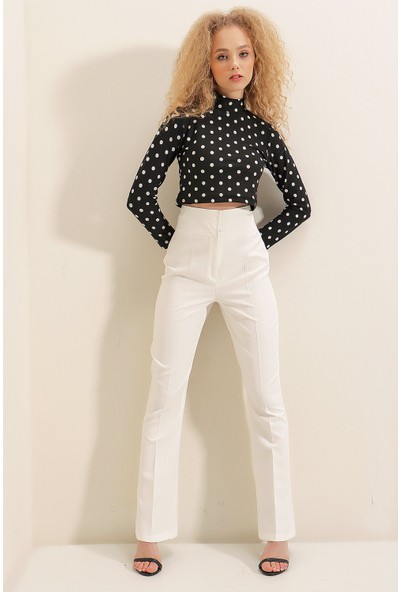 Hakke Yüksek Bel Ispanyol Korsajlı Pantolon Hakke Yüksek Bel Ispanyol Korsajlı Pantolon