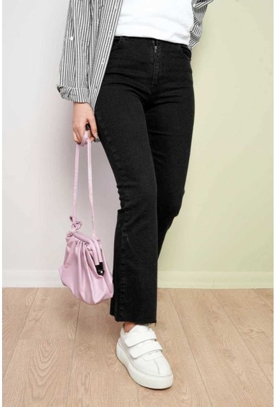 Moda Willow Kadın Bol Paça Yüksek Bel Siyah Kot Pantolon - MW5137 Moda Willow Kadın Bol Paça Yüksek Bel Siyah Kot Pantolon - MW5137