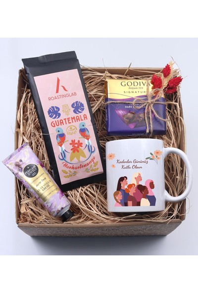 Vega Gift Shop Kadınlar Gününe Özel Kupa & A Roastling Lab Kahve & Eyüp Sabri Tuncer El ve Vücut Kremi & Godiva Çikolata Hediye Seti Vega Gift Shop Kadınlar Gününe Özel Kupa & A Roastling Lab Kahve & Eyüp Sabri Tuncer El ve Vücut Kremi & Godiva Çikolata Hediye Seti