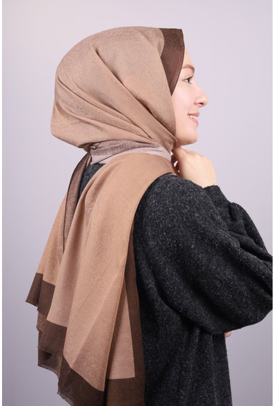 Jawel Düz Renk Şeritli Monogram Şal - Desen-01 - Renk-04 Jawel Düz Renk Şeritli Monogram Şal - Desen-01 - Renk-04