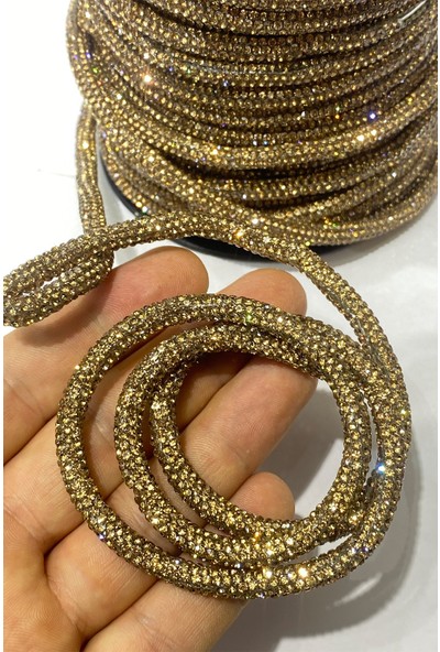 Hayalperest Boncuk Bal Rengi Full Taşlı Boru Şerit Aplik Hayalperest Boncuk Bal Rengi Full Taşlı Boru Şerit Aplik