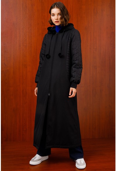 Micca Tam Boy Spor Dolgulu Kapüşonu Kürklü Kapitone Manto-Siyah Micca Tam Boy Spor Dolgulu Kapüşonu Kürklü Kapitone Manto-Siyah