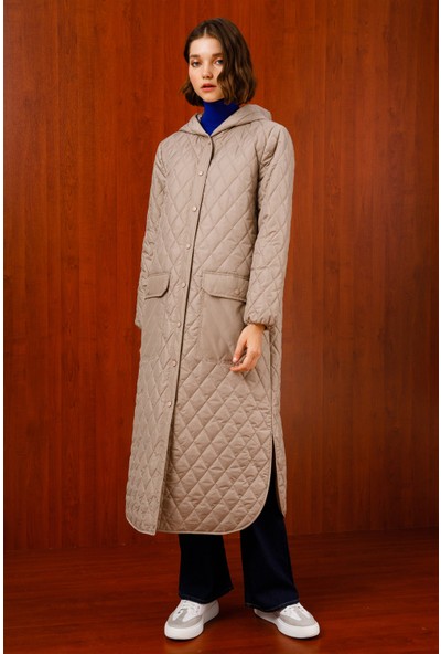 Micca Vazgeçilmez Zamansız Şık ve Spor Uzun Kapitone Şişme Manto-Taş