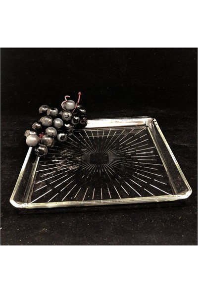 Paşabahçe Madlen Kare Sunum Tabağı Paşabahçe Madlen Kare Sunum Tabağı