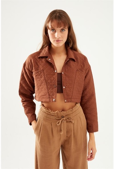 Deniz Tapan Butik Kahve Kapitone Crop Ceket