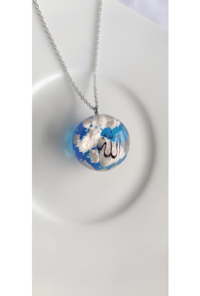 Berna Allah Yazılı Gökyüzü Kolye