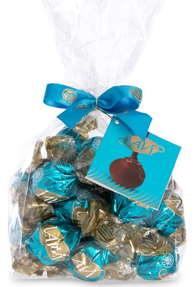 Kahve Dünyası Lavi Sütlü, Fındık Dolgulu Çikolata 300 g Kahve Dünyası Lavi Sütlü, Fındık Dolgulu Çikolata 300 g