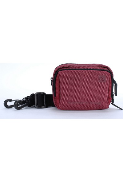Tucano DP-XS-R Profilo Extra Small Kompakt Fotoğraf Makinesi Çantası Kırmızı Tucano DP-XS-R Profilo Extra Small Kompakt Fotoğraf Makinesi Çantası Kırmızı