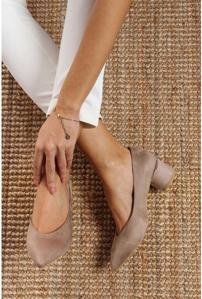 Shoes Time Kadın Topuklu Ayakkabı Bej 17K 1954 Shoes Time Kadın Topuklu Ayakkabı Bej 17K 1954