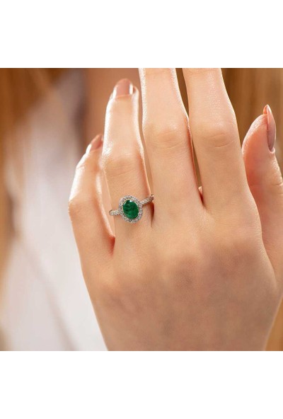 Luziana Pırlanta 1,88 Karat Pırlantalı Zümrüt Yüzük