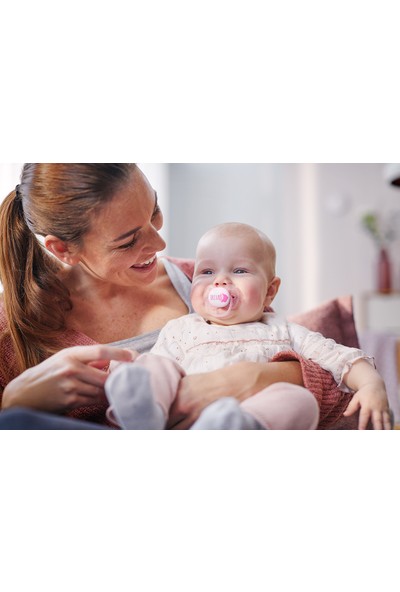 Philips Avent Ultra Soft Emzik 0-6 Ay Kız SCF222/02 Philips Avent Ultra Soft Emzik 0-6 Ay Kız SCF222/02