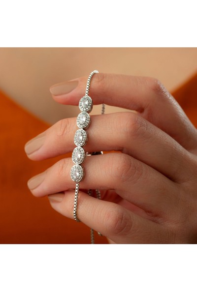 Gümüşistan Damla Taşlı Asansörlü Bileklik