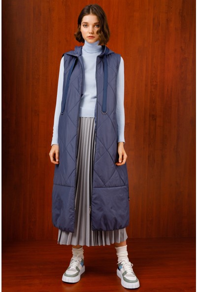 Micca Grogren Detaylı Kapüşonlu Kalın Şişme Yelek-Indigo Micca Grogren Detaylı Kapüşonlu Kalın Şişme Yelek-Indigo
