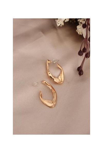 Burak Gold Renk Metal Küpe