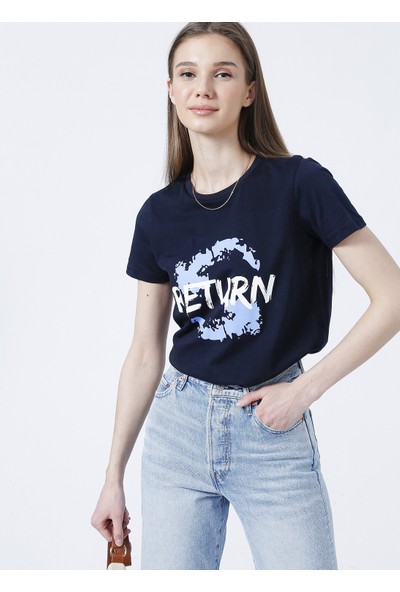Fabrika Bisiklet Yaka Basic Baskılı Lacivert Kadın T-Shirt - Narka Fabrika Bisiklet Yaka Basic Baskılı Lacivert Kadın T-Shirt - Narka