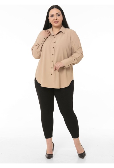 Disentis Modest Büyük Beden Geniş Manşetli Arkası Yırtmaç ve Bağcık Detaylı Bej Gömlek Disentis Modest Büyük Beden Geniş Manşetli Arkası Yırtmaç ve Bağcık Detaylı Bej Gömlek