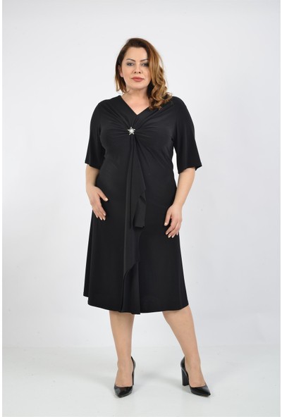 Lilas Xxl Büyük Beden Siyah Renkli Kısa Kollu Likralı V Yaka Elbise Lilas Xxl Büyük Beden Siyah Renkli Kısa Kollu Likralı V Yaka Elbise