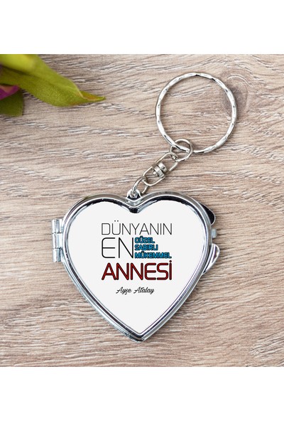 Hediye Dükkanı Kişiye Özel Dünyanın En Iyi Annesi Kalp Makyaj Aynası ve Anahtarlık Hediye Dükkanı Kişiye Özel Dünyanın En Iyi Annesi Kalp Makyaj Aynası ve Anahtarlık