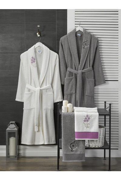 B2B Home Collection Pusula Nakışlı Pamuklu 4 Parça Aile Bornoz Seti Beyaz | Gri B2B-BRNZ-24 B2B Home Collection Pusula Nakışlı Pamuklu 4 Parça Aile Bornoz Seti Beyaz | Gri B2B-BRNZ-24