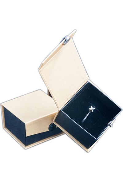 Vitrin Kutu Karton Çıt Çıtlı Yüzük-Küpe Kutusu (12 Li) Vitrin Kutu Karton Çıt Çıtlı Yüzük-Küpe Kutusu (12 Li)