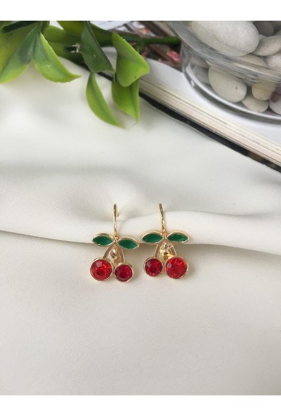 By Gökçe Taşlı Kiraz Küpe