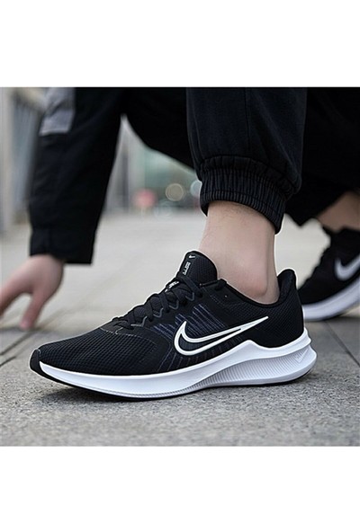 Nike Downshifter 11 Erkek Günlük Spor Ayakkabı Siyah CW3411-006-V4