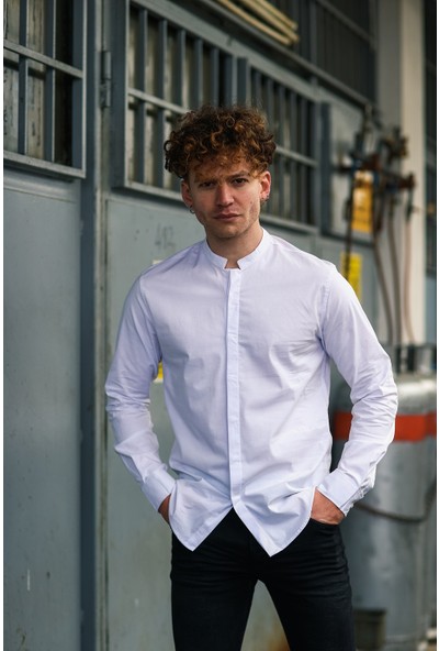 Karpefingo Erkek Tulum Patlı Hakim Yaka Beyaz Gömlek - 39918 Karpefingo Erkek Tulum Patlı Hakim Yaka Beyaz Gömlek - 39918