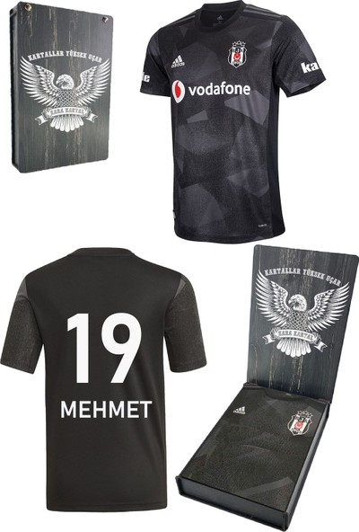 Beşiktaş Orijinal Isim Özel Çocuk Forması 2019-2020 Sezonu Hediyelik Ahşap Kutulu Beşiktaş Orijinal Isim Özel Çocuk Forması 2019-2020 Sezonu Hediyelik Ahşap Kutulu