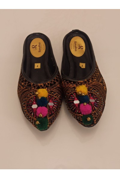 Ronalisa Etnik Terlik