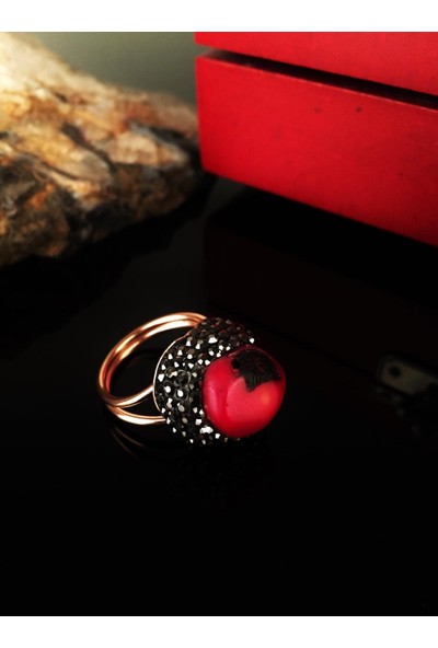 Shoecide Doğaltaş Kadın Mercan Taşı Rose Altın Kaplama Ayarlanabilir Yüzük KRB210 Shoecide Doğaltaş Kadın Mercan Taşı Rose Altın Kaplama Ayarlanabilir Yüzük KRB210