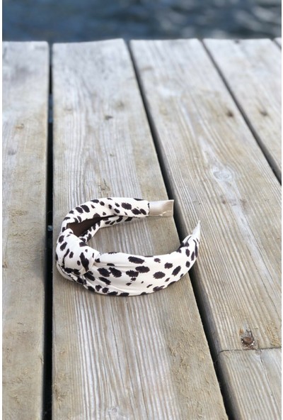 Whoknows ¿ Benek Desenli Burgu Bej Taç Aksesuar Whoknows ¿ Benek Desenli Burgu Bej Taç Aksesuar