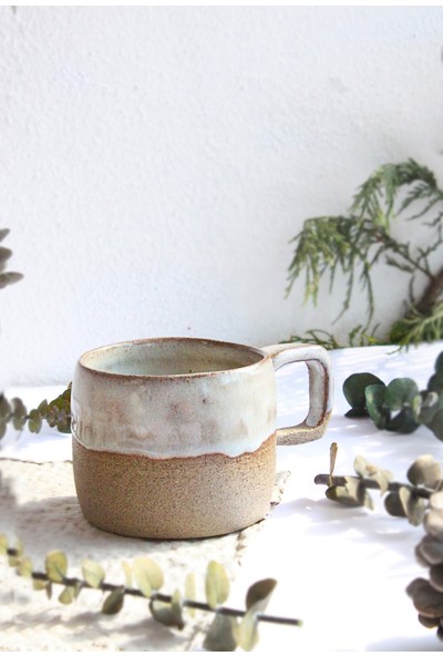 El Yapımı Seramik Stoneware Kare Kulplu Mug