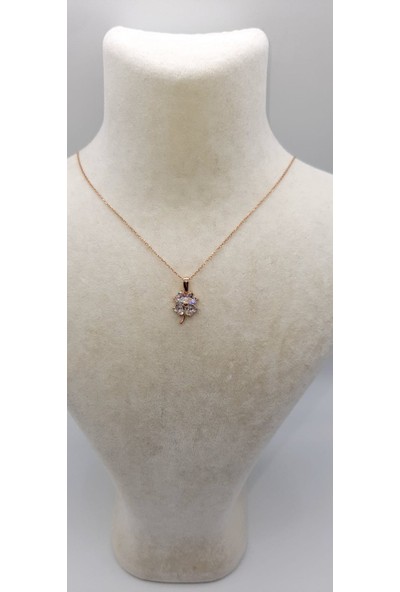 Karra Jewelry 925K Altın Kaplama Yonca Taşlı Gümüş Kolye Karra Jewelry 925K Altın Kaplama Yonca Taşlı Gümüş Kolye
