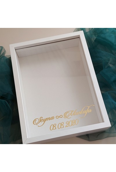 Isimli 30X40 cm 8 cm Derinlikli Yeni Trend Tasarım Anı Çerçevesi! Isimli 30X40 cm 8 cm Derinlikli Yeni Trend Tasarım Anı Çerçevesi!