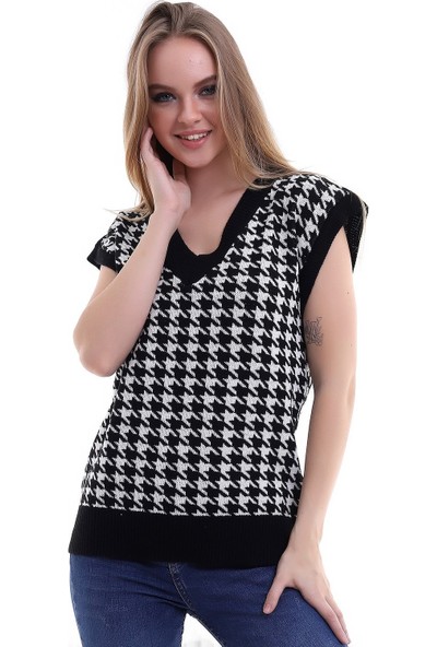 Kyle Xm Kadın Süveter Kazayağı Desen Siyah Krem Triko Kyle Xm Kadın Süveter Kazayağı Desen Siyah Krem Triko