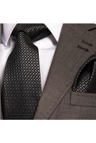 Exve Exclusive Siyah Gri Kare Desenli Mendili Sabit Dikişli Kravat Mendil Seti Kravat Mendil Seti Exve Exclusive Siyah Gri Kare Desenli Mendili Sabit Dikişli Kravat Mendil Seti Kravat Mendil Seti